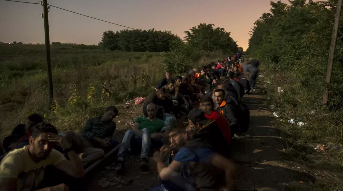 Στρατιώτες στα σύνορα για παράνομους μετανάστες στέλνει η Σλοβακία ...